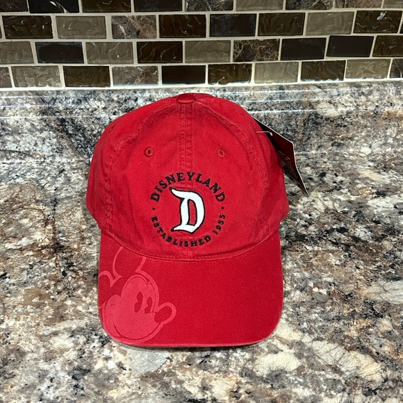 Disney | Accessories | Authentic Disneyland Vintage 928 Collection ...